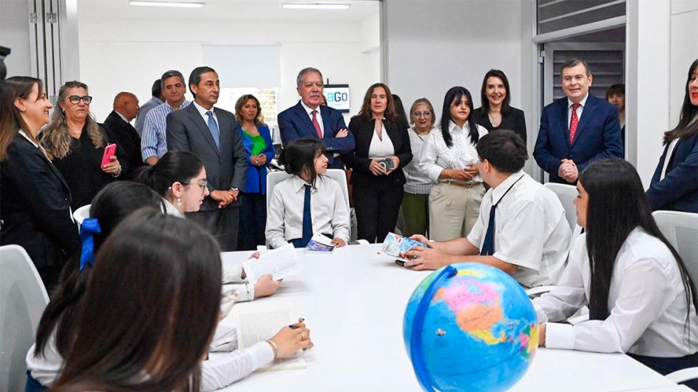 Zamora inauguró la obra de ampliación y refacción del Instituto ...